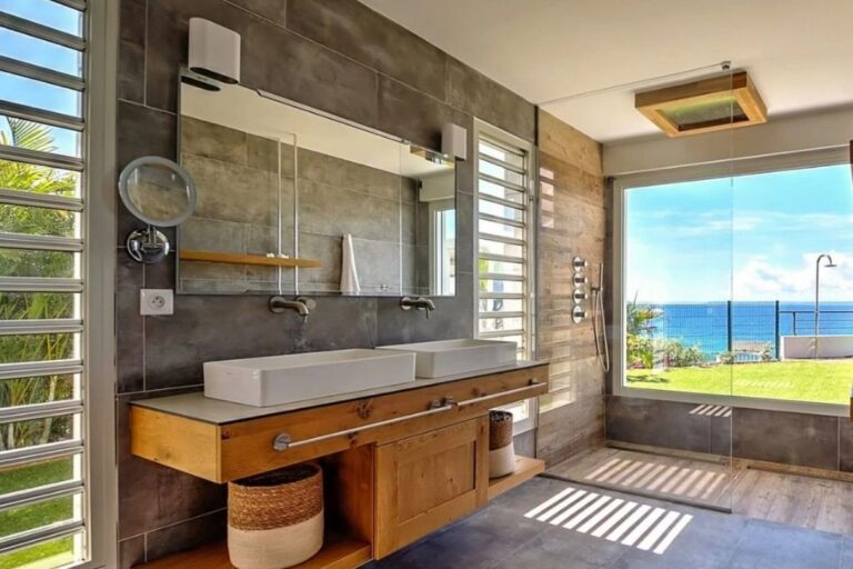 Why You Should Consider Louver Windows